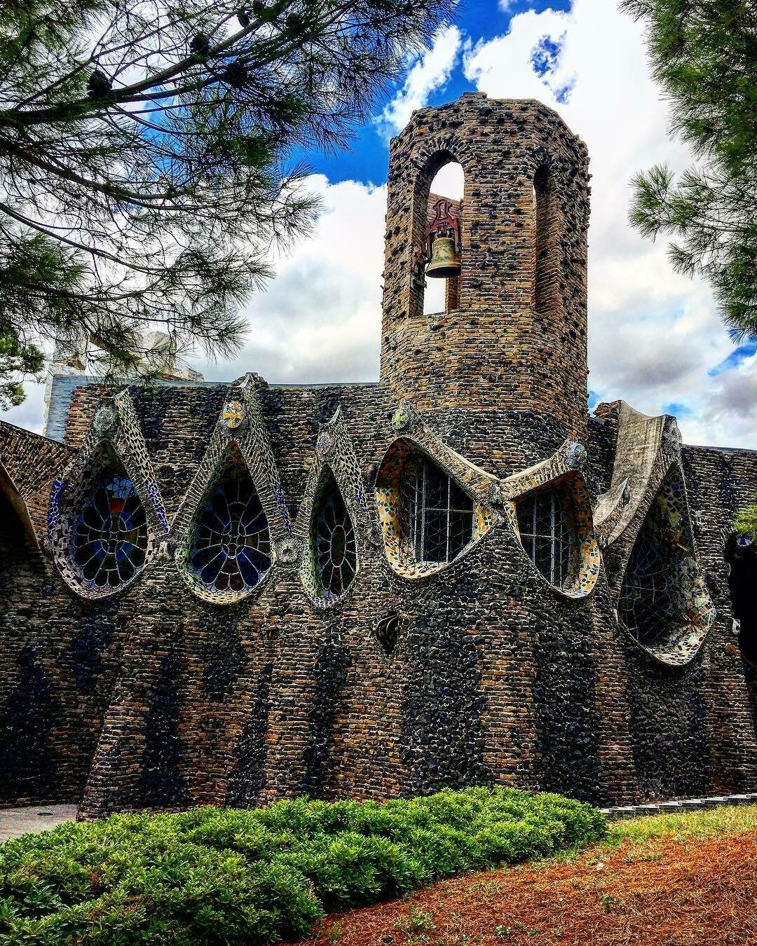 Other architectural attractions - «Gaudí's Crypt» - Carrer Claudi Güell ...